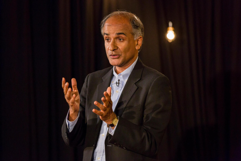 Pico Iyer : A Global Landscape of Culture and Identity
