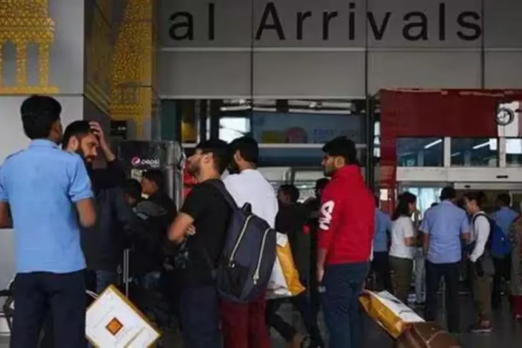 US Homeland Security Executes Charter Deportation Flight of Indian ...